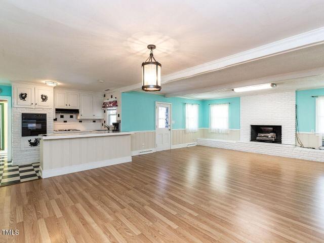 110 W Parker Street