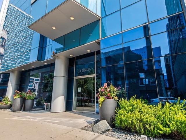 110 W Superior St Unit 1602, Chicago, IL 60654