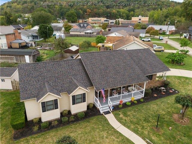110 Woodbend Cv, Winfield, WV 25213