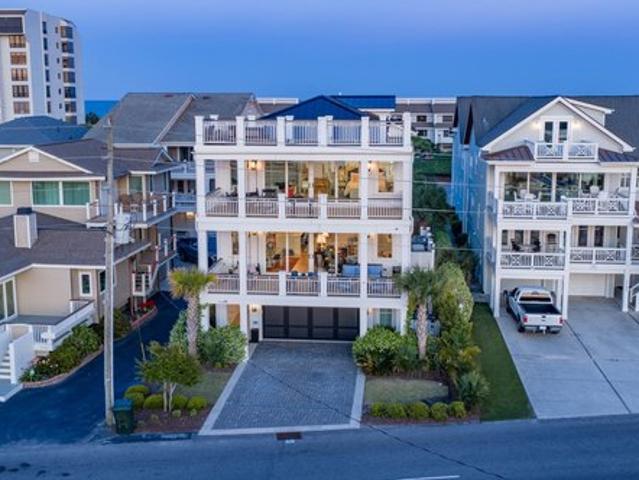110 Waynick Blvd, Wrightsville Beach, NC 28480