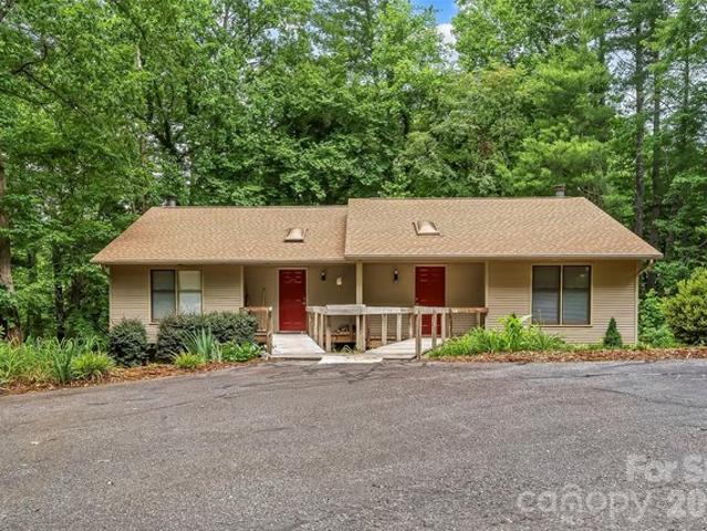 110 Wesley Dr, Morganton, NC 28655