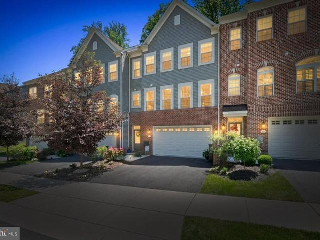 110 Westhampton Dr, Wilmington, DE 19808