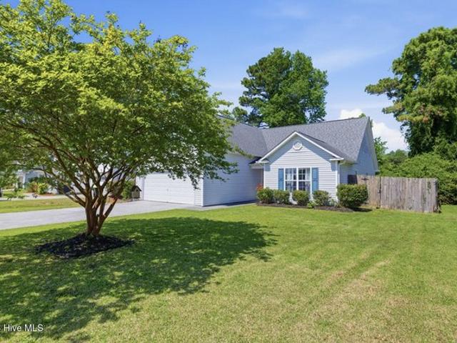110 Tanbark Dr, Jacksonville, NC 28546