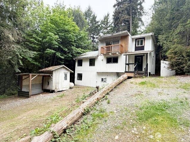 110 Trailwood Dr, Brinnon, WA 98320