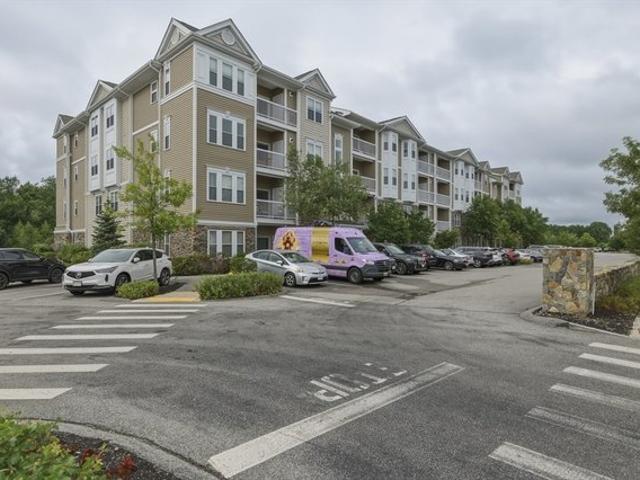 110 Trotter Rd Unit 2401, Weymouth, MA 02190