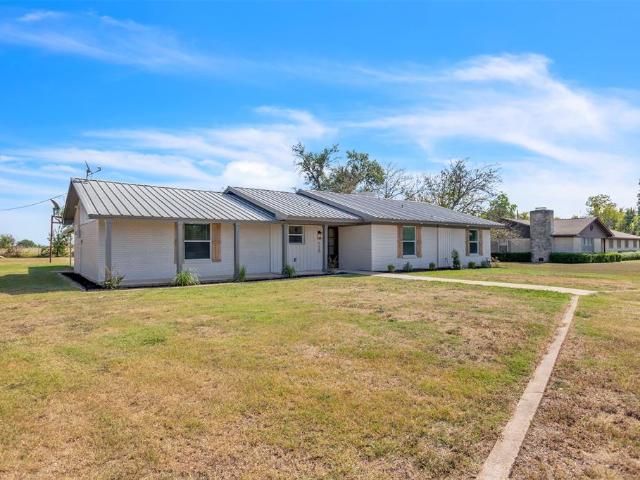 110 Twin Cir, Wortham, TX 76693 | MLS #21273