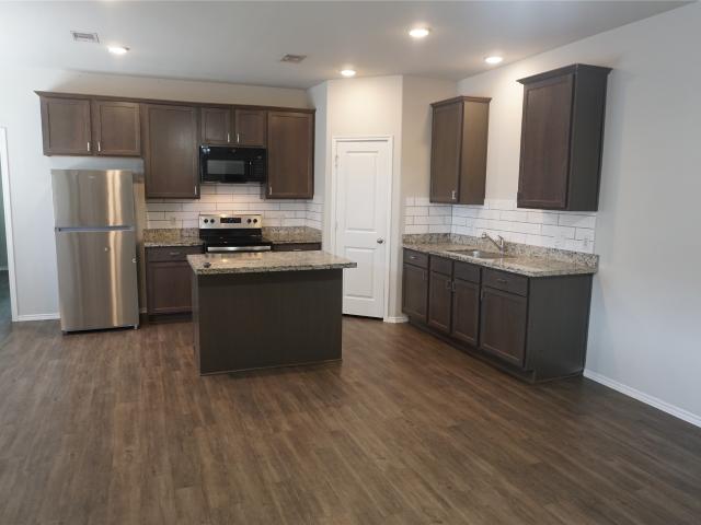 110 unit b Will St, Unit B, Willis, TX 77378 | MLS #57335 | Compass