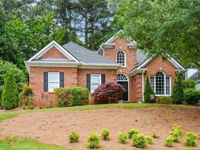 110 Vickery Ln, Roswell, GA 30075
