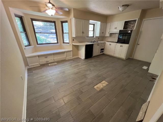 110 Vista Hills Boulevard