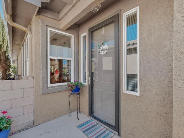 110 Zuni River Circle SW