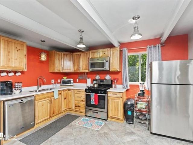 11142 Mausel St Unit A, Anchorage, AK 99577