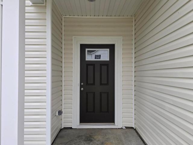 11144 Castlebrook Dr
