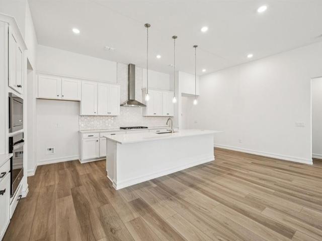 11148 Roxburgh Road
