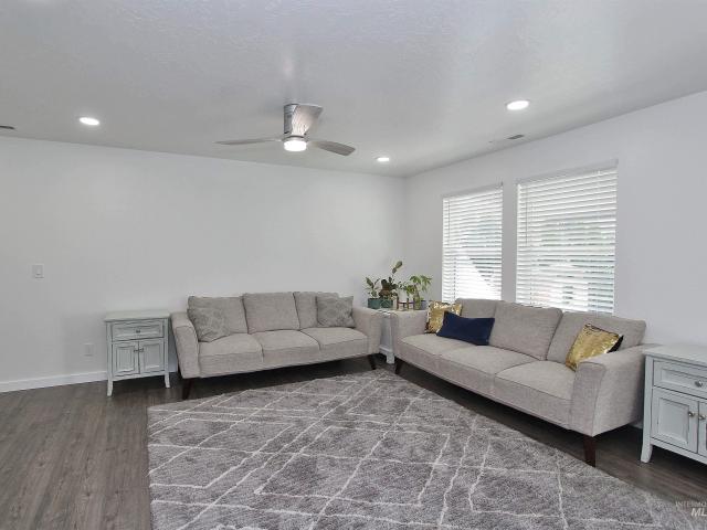 11149 W Bodie River Loop