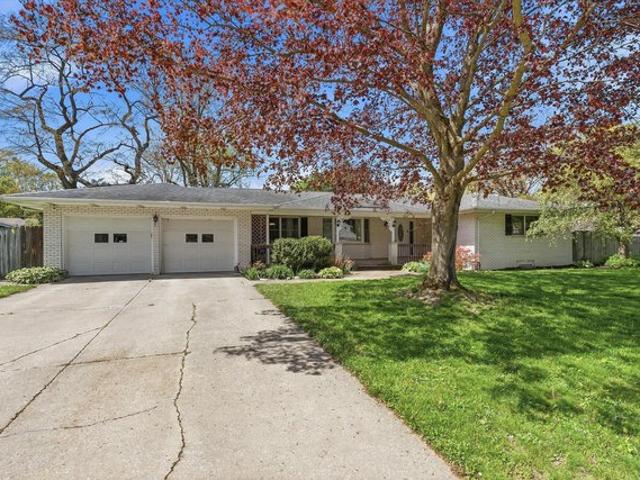 1114 Miami Rd, Niles, MI 49120