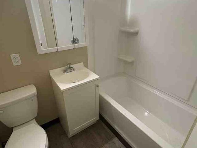 1114 N University Dr 2 Bedroom Apartment for Rent at 1114 University Dr N, Fargo, ND 58102 NDSU