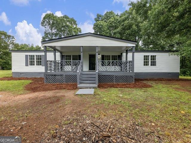 1114 Neal Rd, Commerce, GA 30530