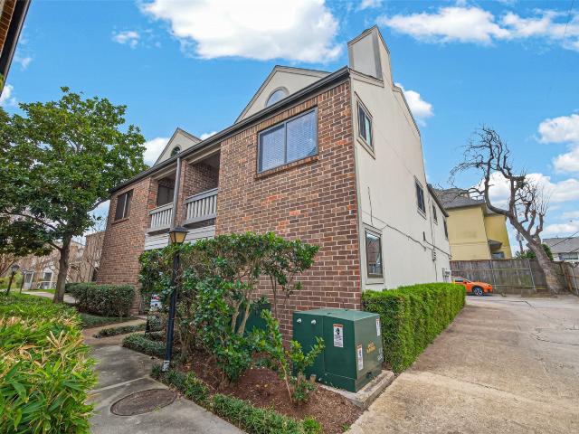 1114 Augusta Drive 10