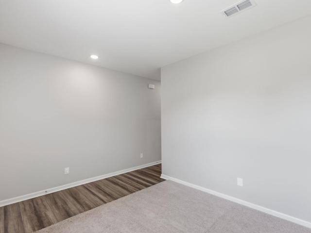 1114 Centerview Drive