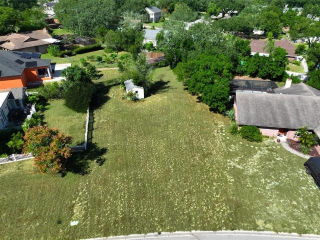1114 Classic Dr, Valrico, FL 33594 | MLS #TB8444