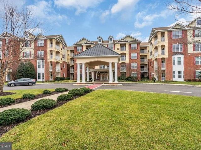 1114 Colts Cir Unit B, Lawrence Township, NJ 08648
