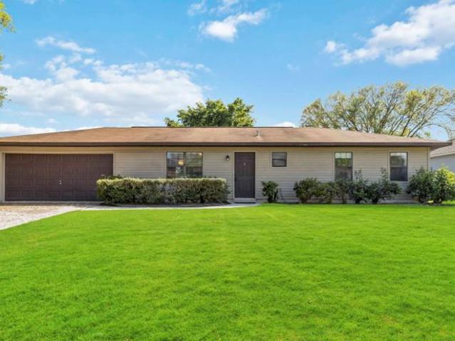 1114 Douglas St SE, Palm Bay, FL 32909