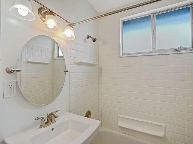 1114 Garden Street 1 Bedroom Apartment for Rent at 1114 Garden St, Santa Barbara, CA 93101 Laguna