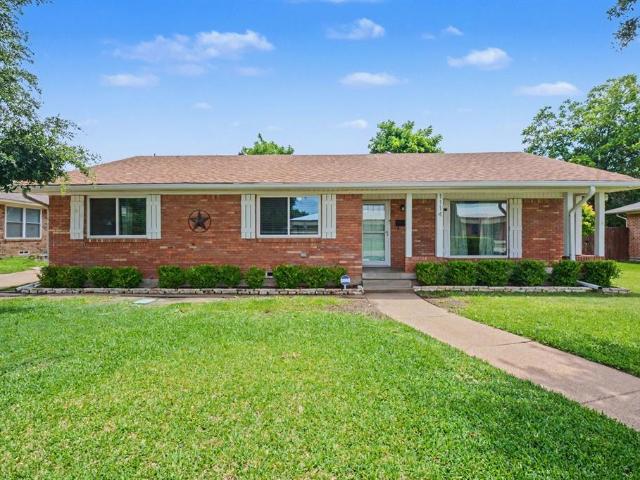 1114 Glouchester Drive