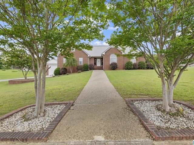 1114 Hampton Dr, Morris, AL 35116