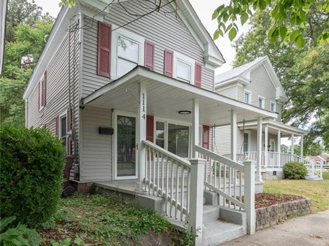 1114 Hoover AVE