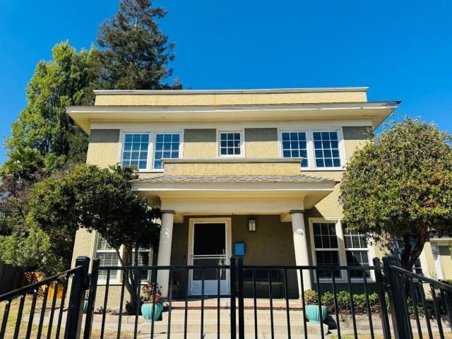 1114 Laurel Street, Santa Cruz, US, CA