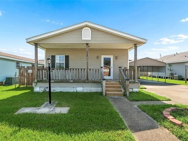 1114 Lesan Dr, Kenner, LA 70062