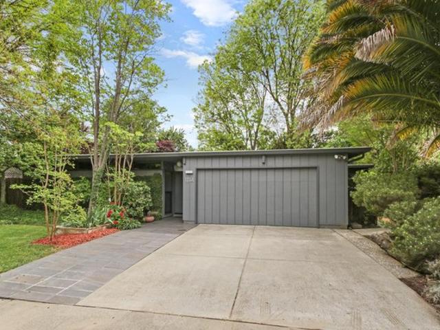 1114 Purdue Dr, Davis, CA 95616