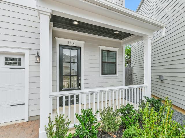 1114 Pearlwood Drive