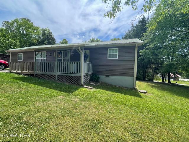 1114 Rocky Springs Rd