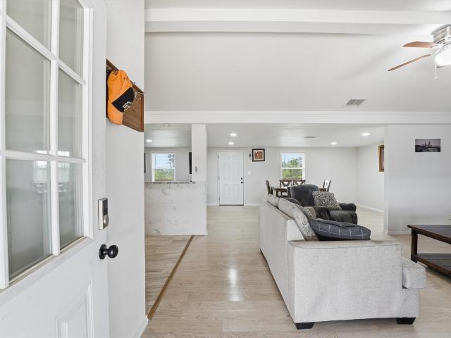 1114 Road 5601