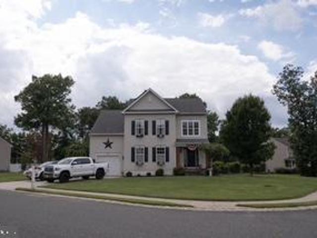 1114 Surrey Avenue