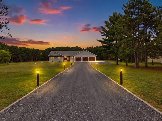 1114 th Ave, Chippewa Falls, WI 54729