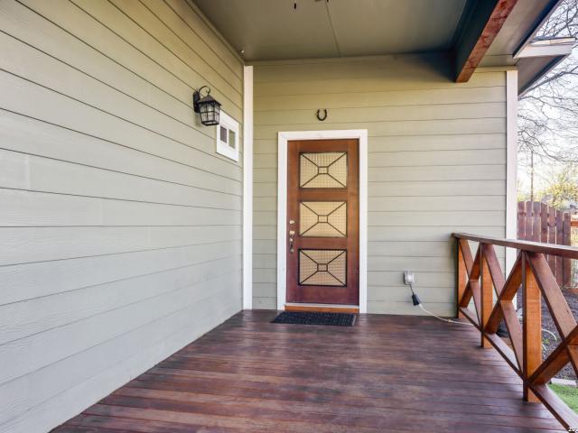 1114 W Myrtle St, San Antonio, TX 78201 | MLS #1949 | Compass