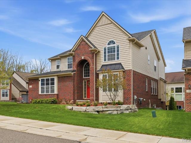 1114 Wales Drive