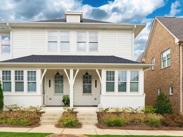 1114 Windsor Sq, Hoover, AL 35242