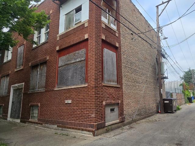 1114 1 W 80th Street