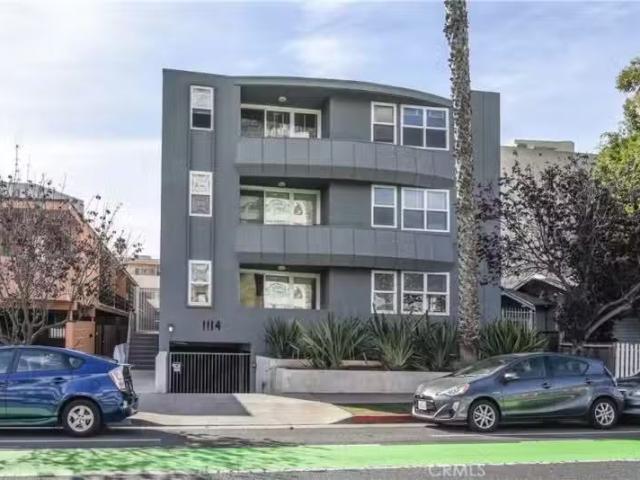 1114 6th Street, 6, Santa Monica, CA 90403