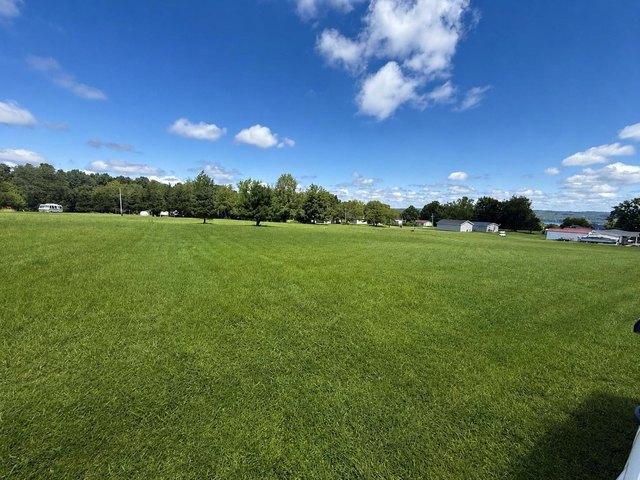 11153 Beech St, Brookville, IN 47012