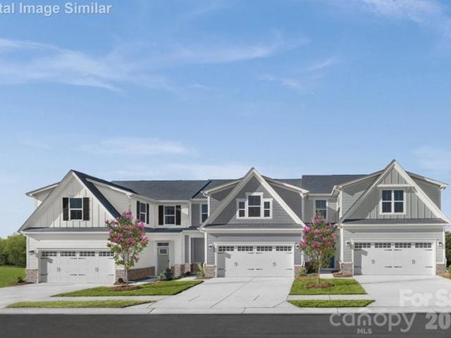 11150 Emerson Landing Dr, Charlotte, NC 28214