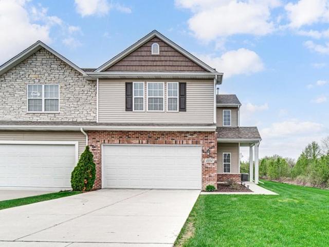 11150 Putnam Dr, Crown Point, IN 46307
