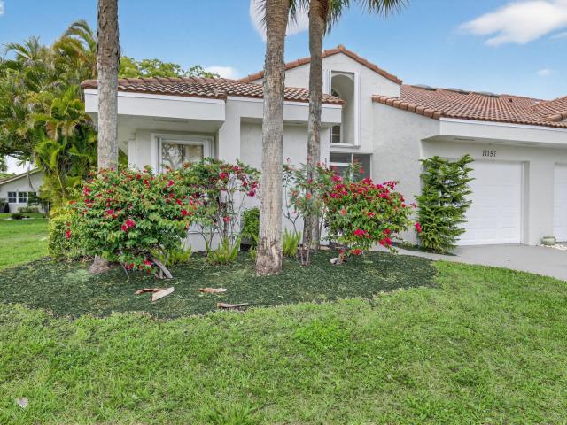 11151 Autoro Ct, Boca Raton, FL 33498 | MLS #B26010