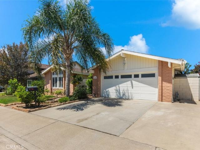 11157 Flower Ave