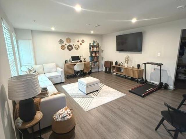 11158 Meridian Hill Way