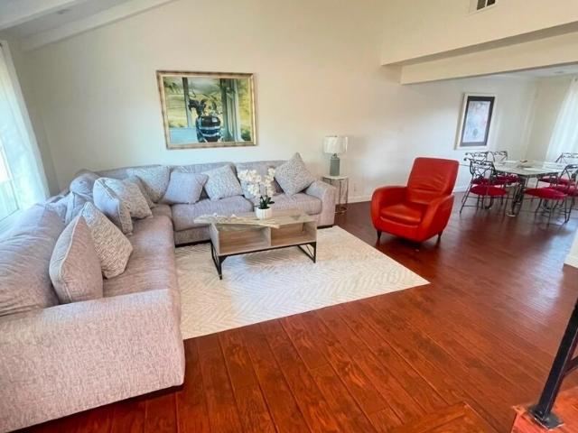 11158 Newcastle Ave, Granada Hills, CA 91344 | MLS #26707 | Compass